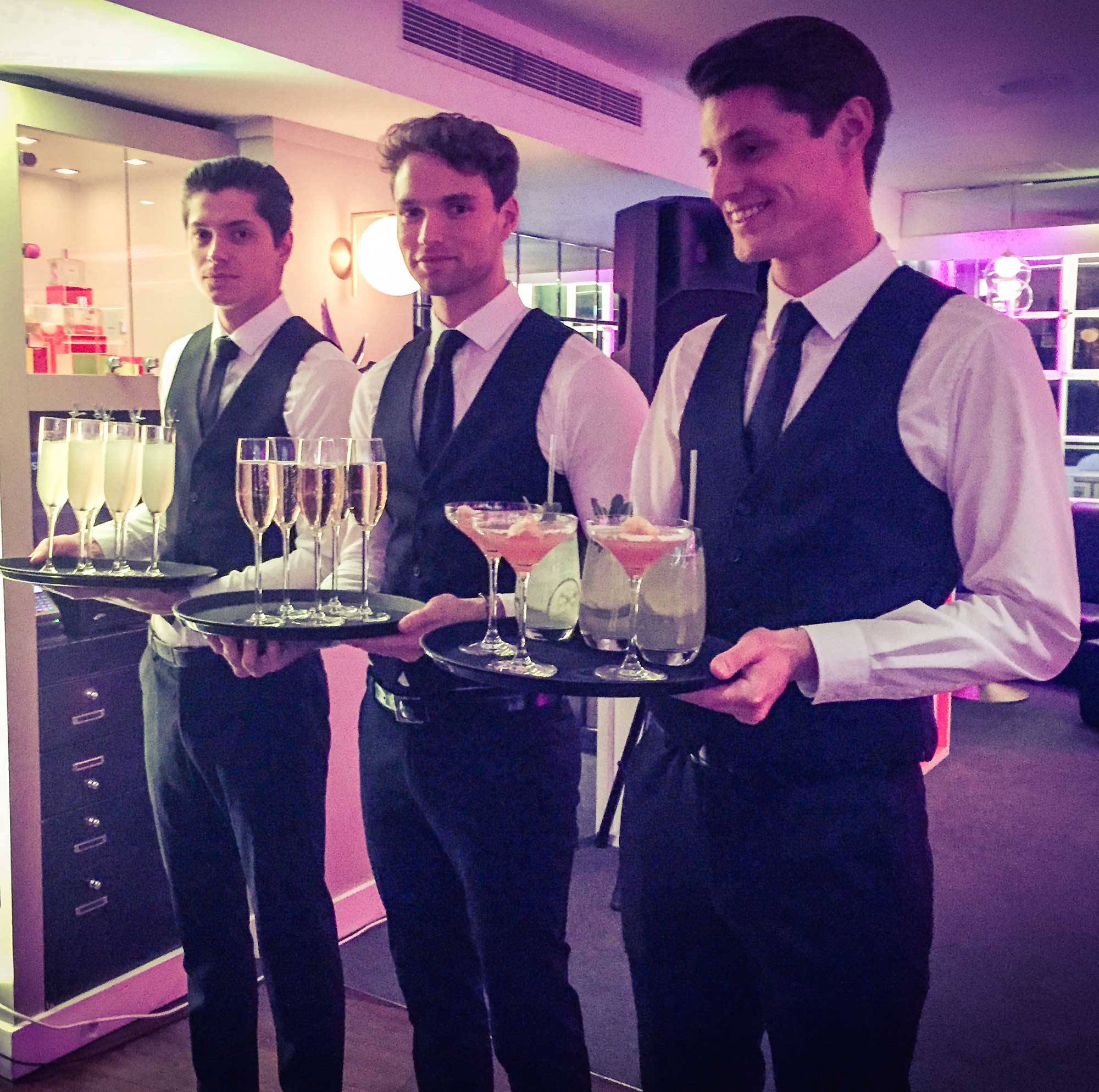 MODEL-WAITERS | Ciao Bella Agency